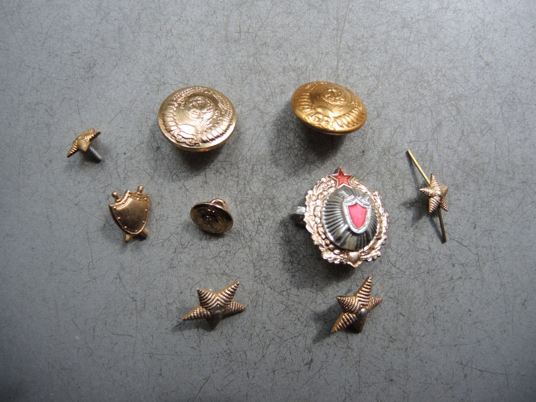 Set of 9 Vintage Buttons With the Coat of Arms of the USSR for ...