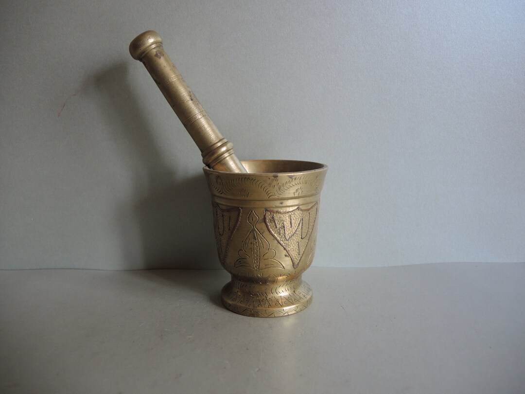 Vintage MASSIVE Solid Brass Mortar Pestle / Kitchen Herbal Apothecary ...