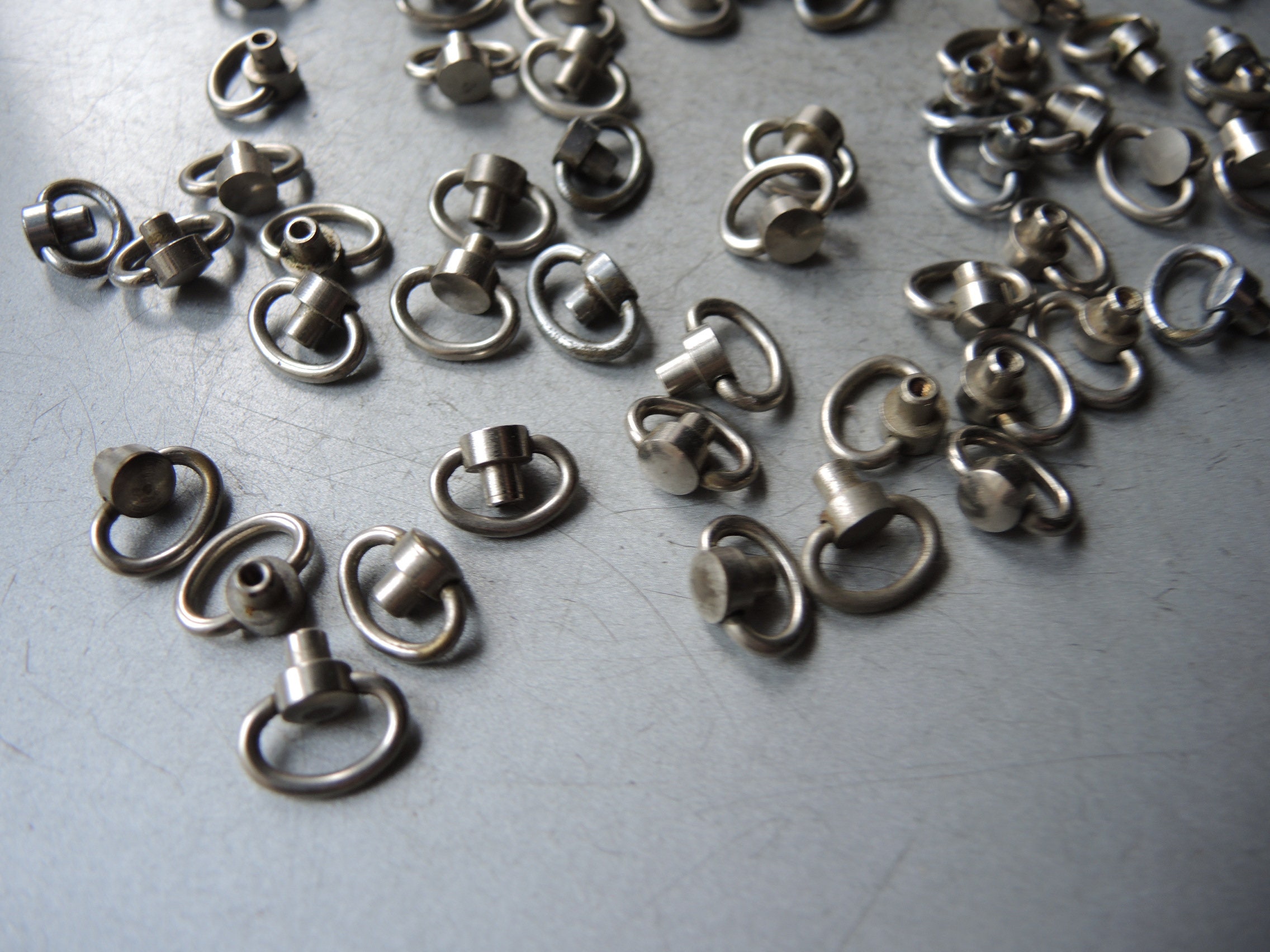 Job Lot Set of 20 Vintage Alarm Clock Wind up Key Knobs Levers / Clock ...