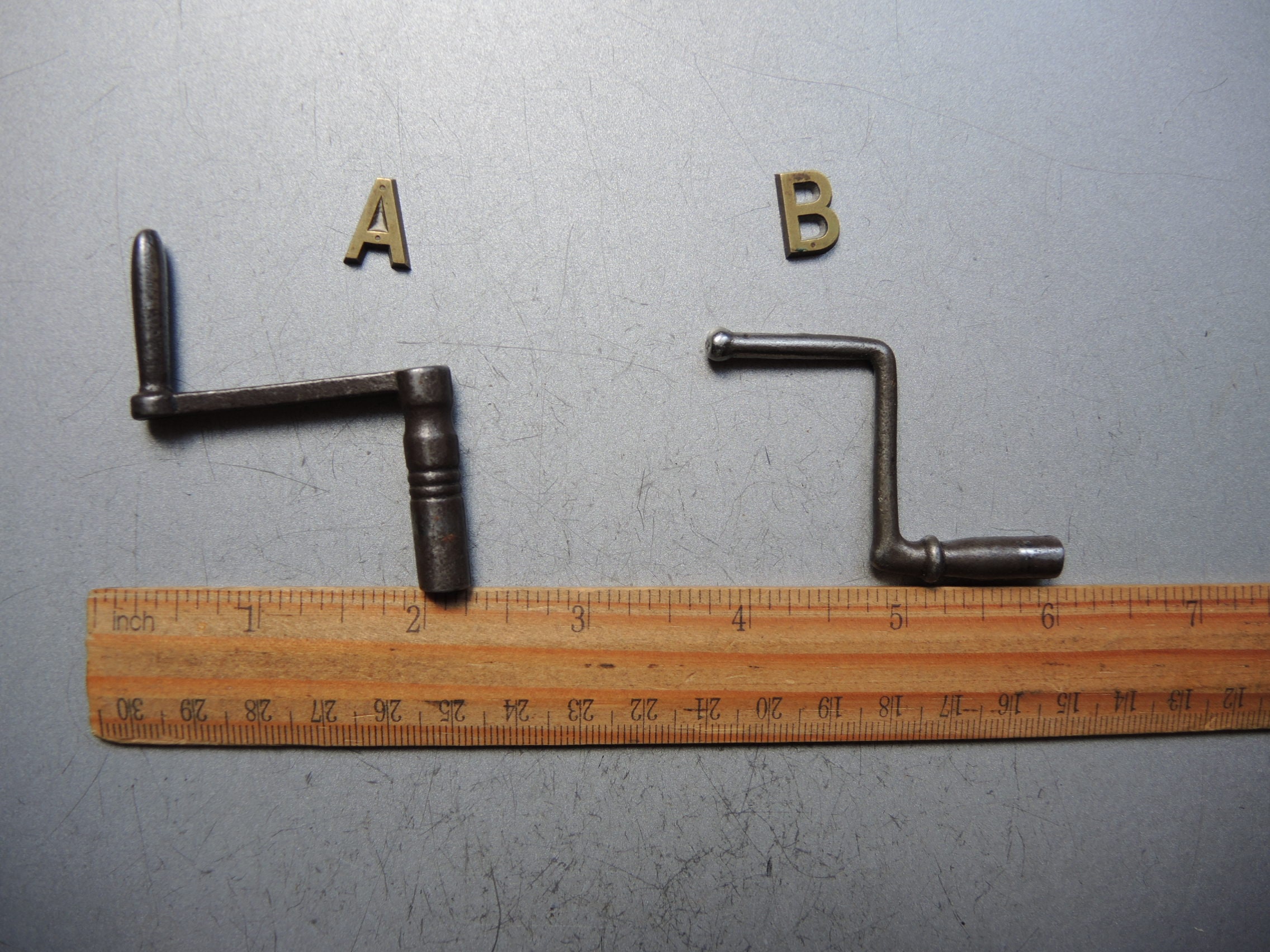 ONE Antique Solid Iron Metal Clock Wind up Key / American Kitchen Wall ...