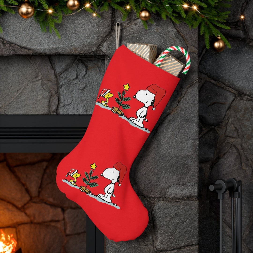 Snoopy Santa Stocking. Peanuts Christmas Stockings. Cute Christmas ...