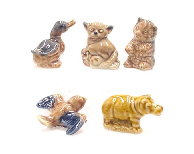WADE Red Rose Tea Figurines - Nursery Rhyme Figures, Collectible Wade ...