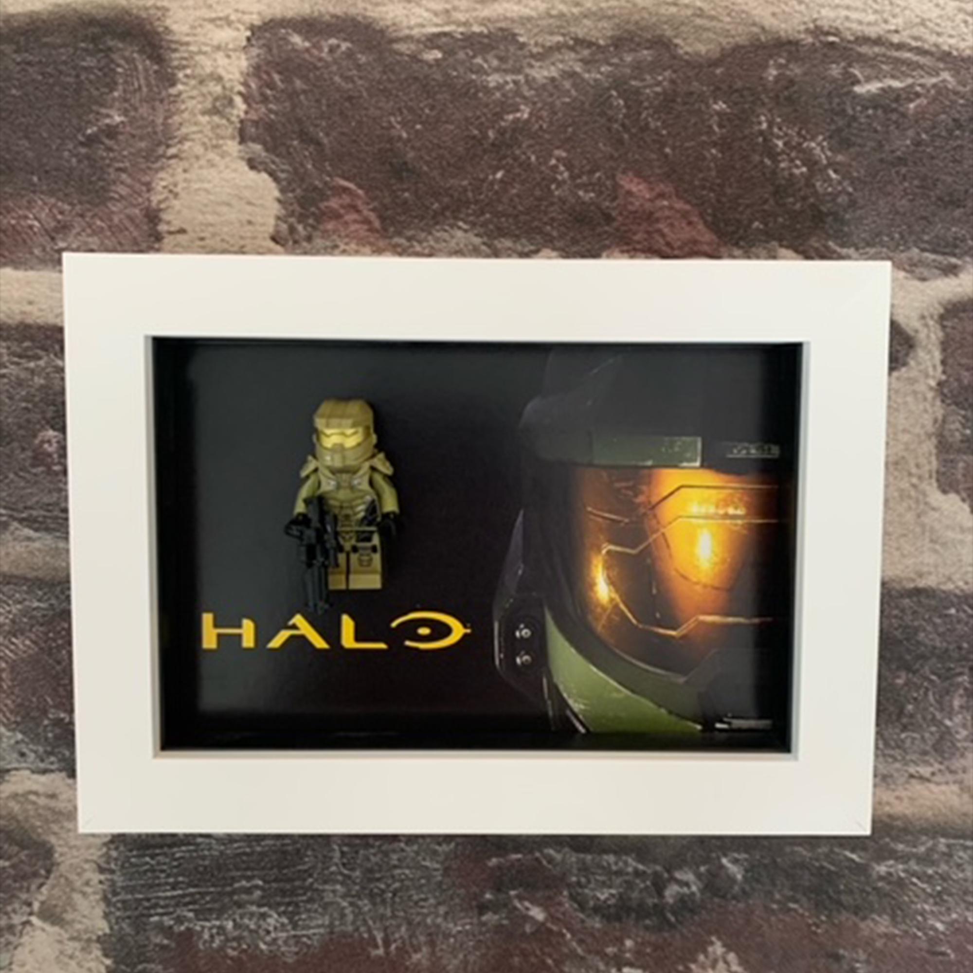 Halo - Master Chief Minifigz Framed, Ideal Children's Gift Idea, Xbox ...