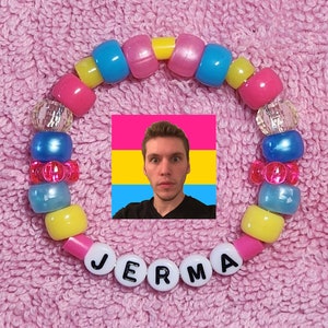 Jerma985 Inspired LGBTQ Pride Community Beaded Kandi Pony Beads Elastic ...