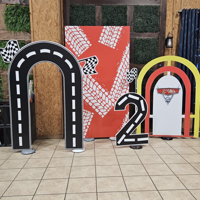 Set Race Car 3 Panels Coroplast Cutouts Props Party Decorations (no ...