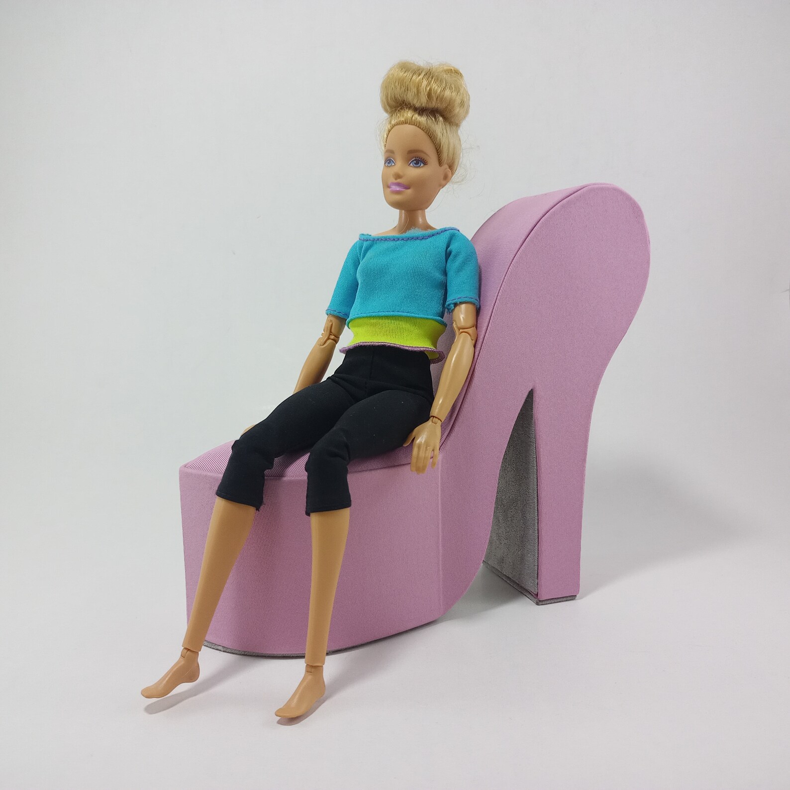 Miniature Handmade Pink Heeled Shoes Sofa 1:6 Scale Furniture - Etsy