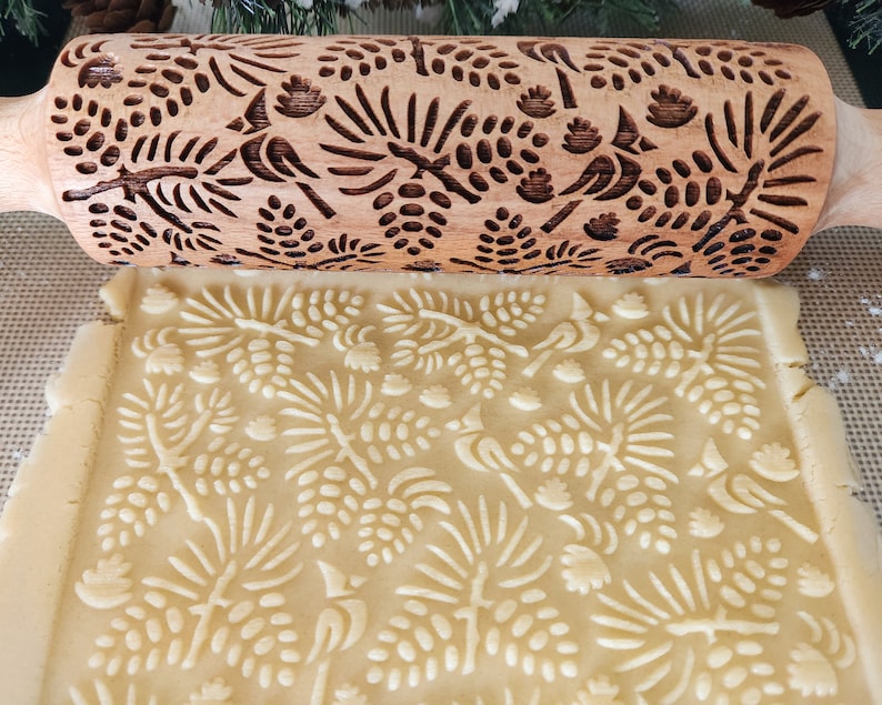 Pinecones and Cardinals Embossed Rolling Pin - Etsy