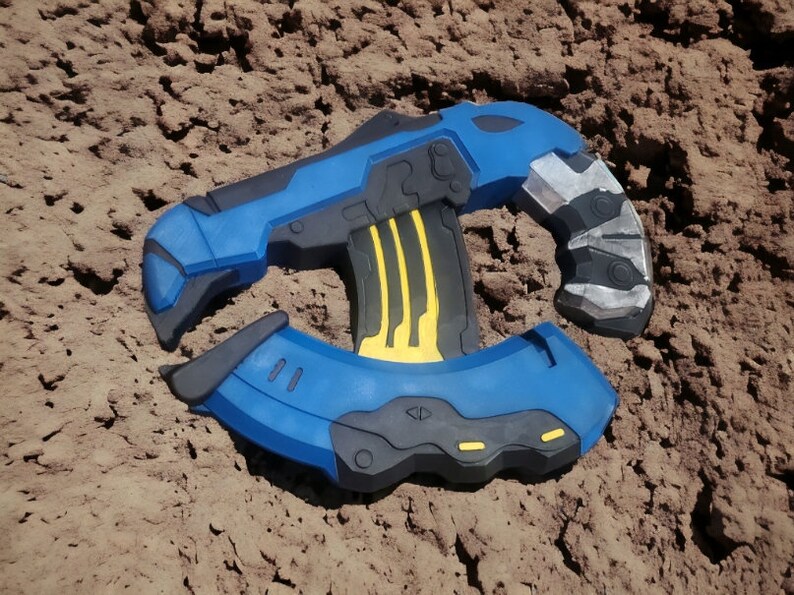 Halo Plasma Pistol Prop - Etsy