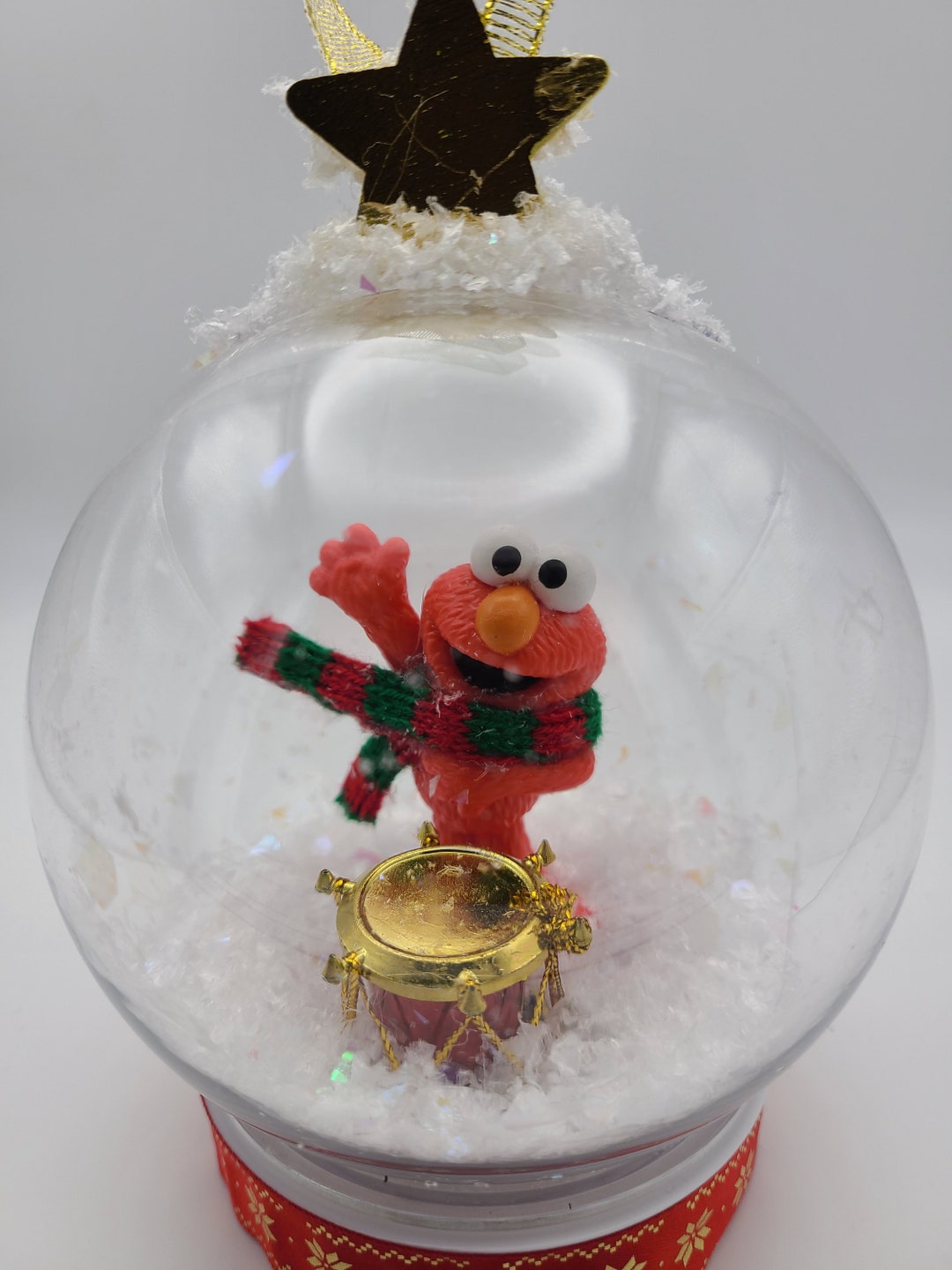 Sesame Street Elmo Snow Globe Ornament. - Etsy