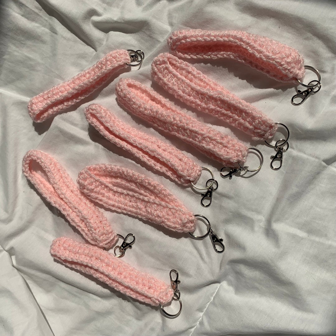 Sparkly Pink Glitter Crochet Keychain - Etsy