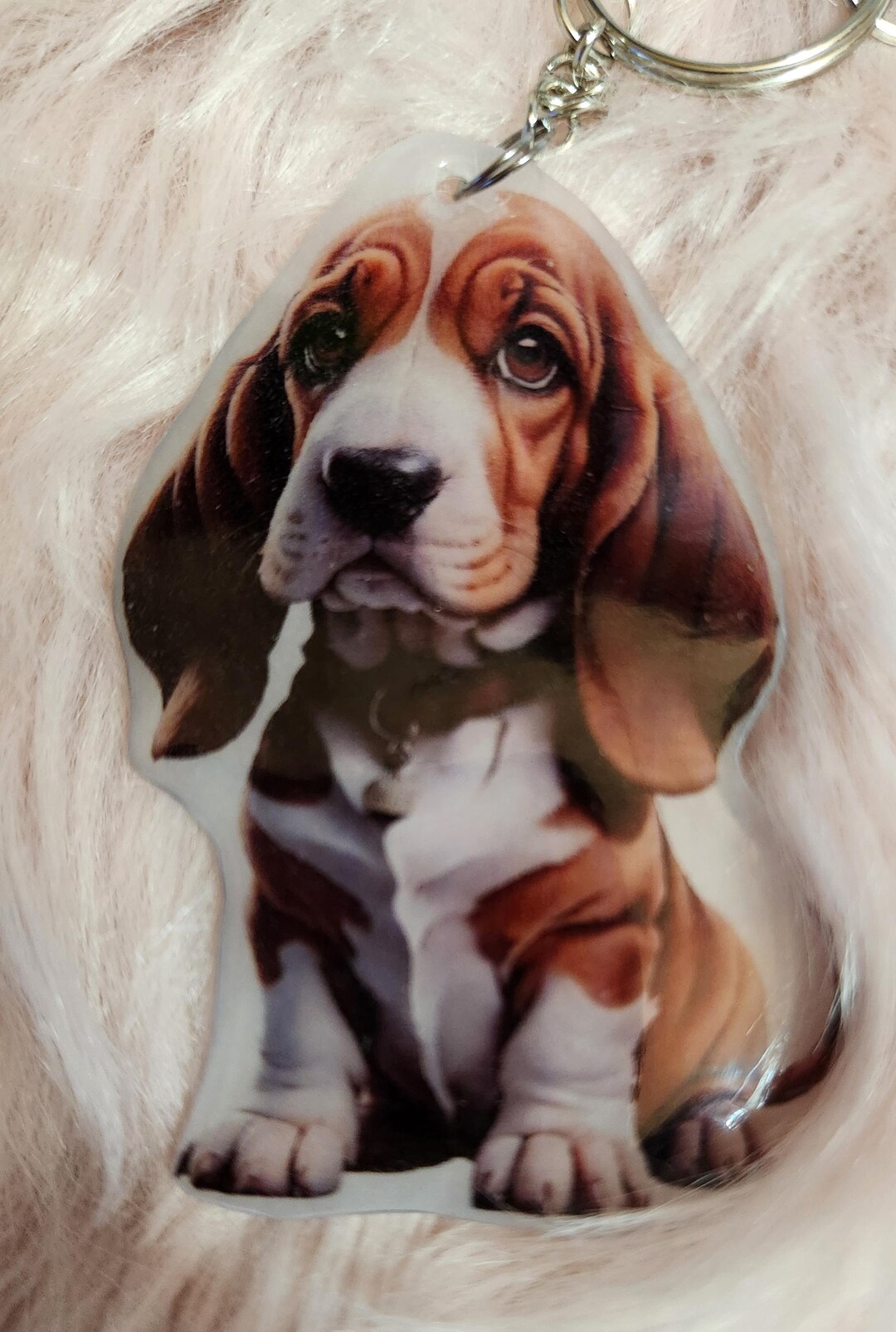 Basset Hound Puppy Keychain - Free Shipping - Free Gift - Acrylic Keychain - Dog Keychain ...