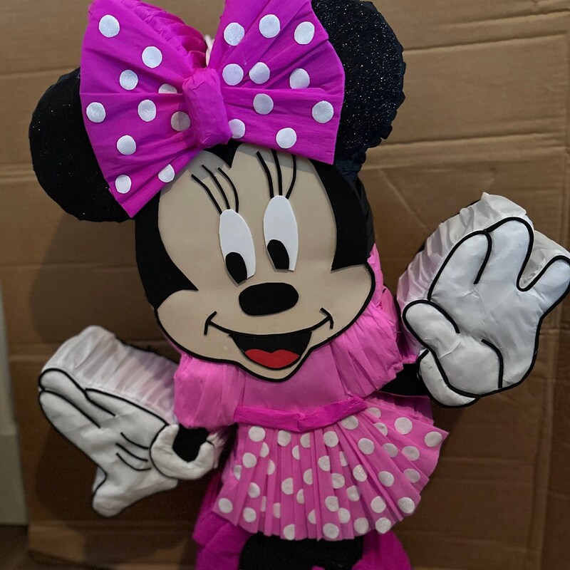 Minnie Mouse Pinata - Etsy