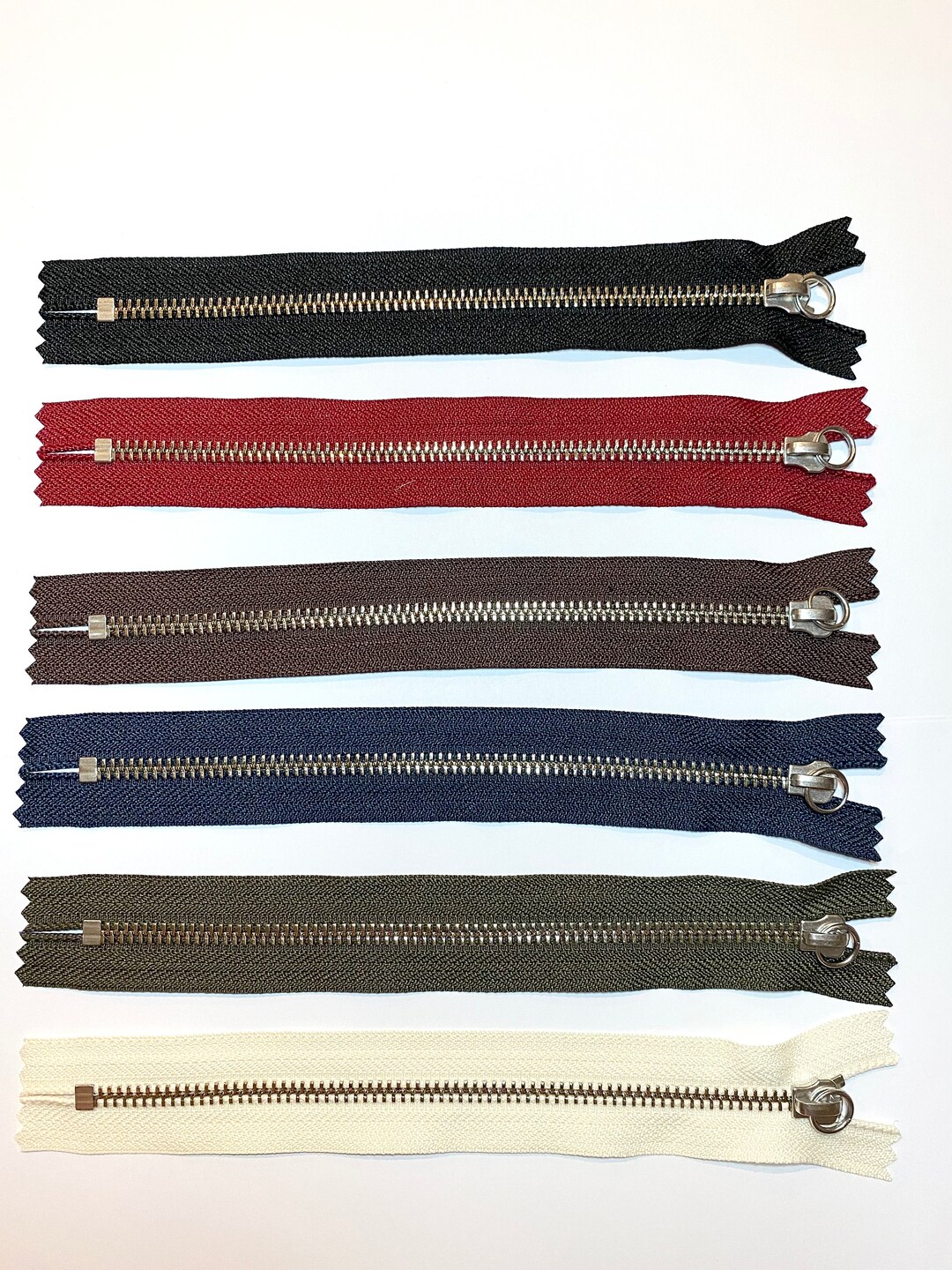 YKK Zips/zippers 20cm, Metallic Silver Coloured Multi-ring Slider ...