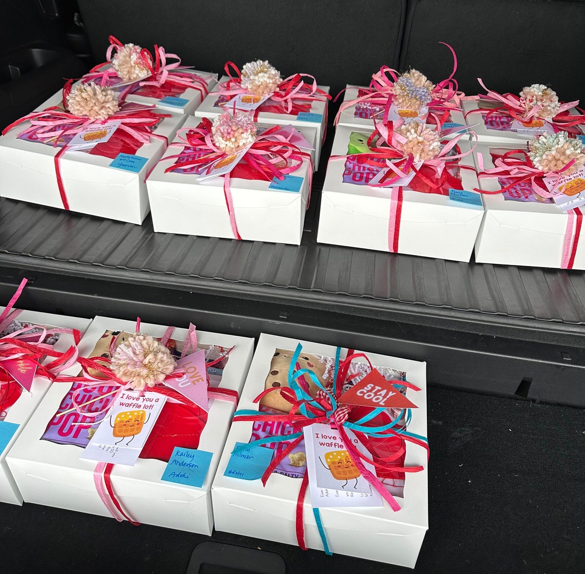 Printable Downloadable Valentine Gift Tags I Love You a Waffle Lot - Etsy