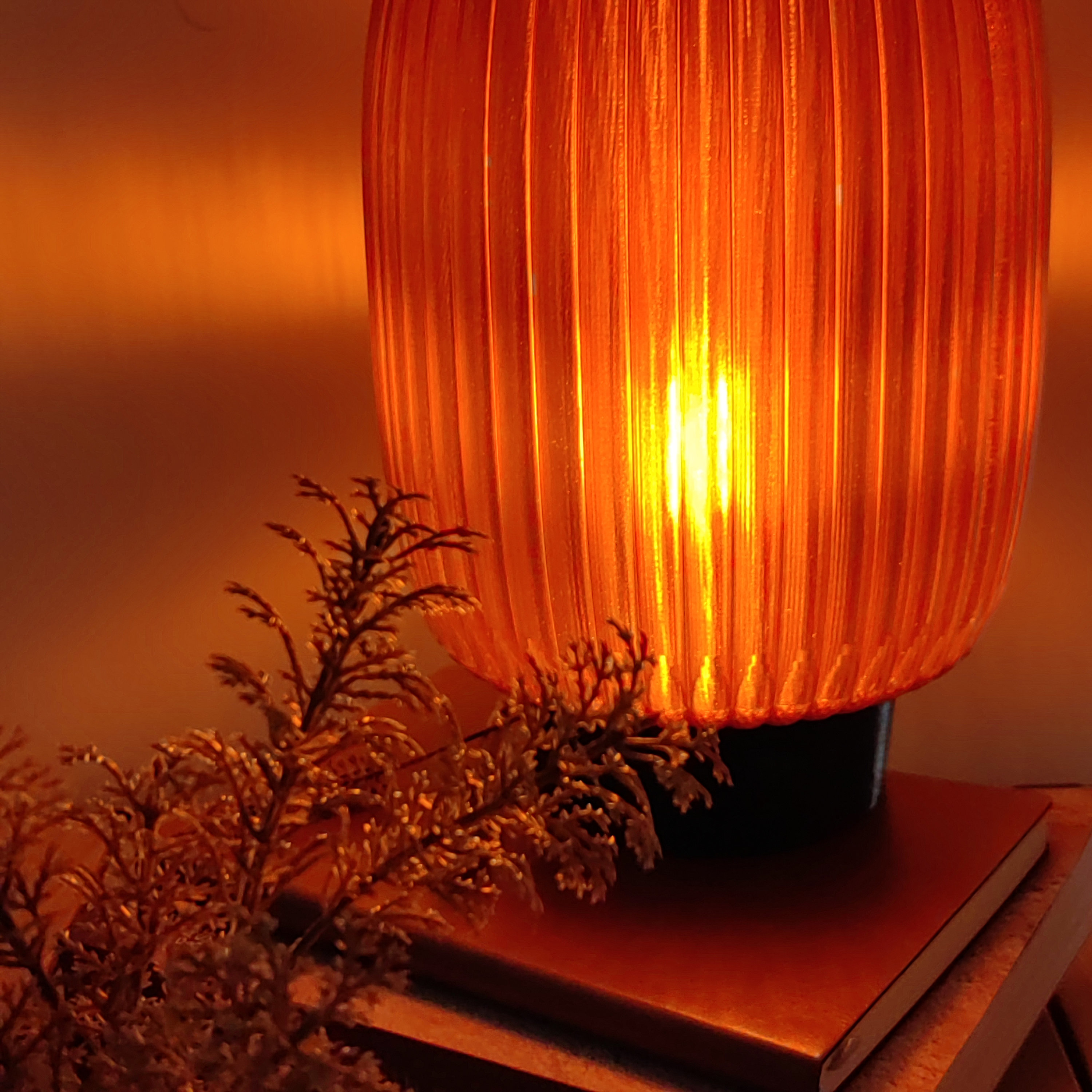 Lantern Memory Table Lamp AMBER, Retro Minimal 3D Printed Bedside Lamps ...