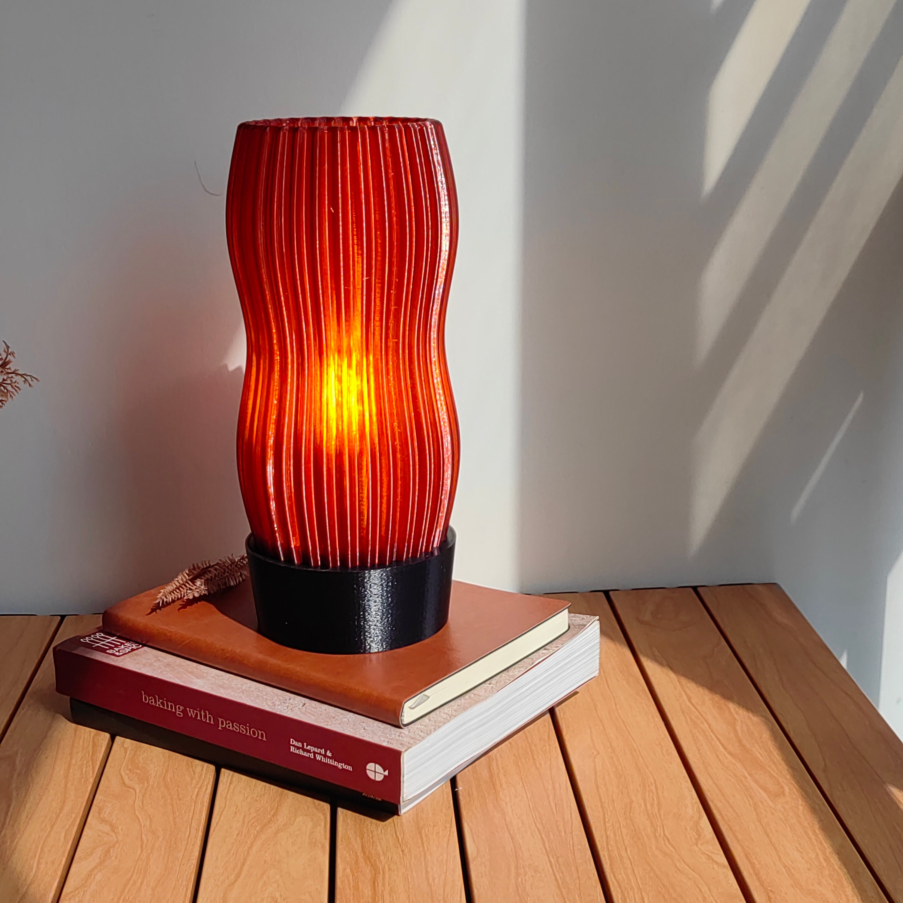 Amber Wavy Table Lamp: 3D Printed Recycled Plastic LED Lamp - Etsy