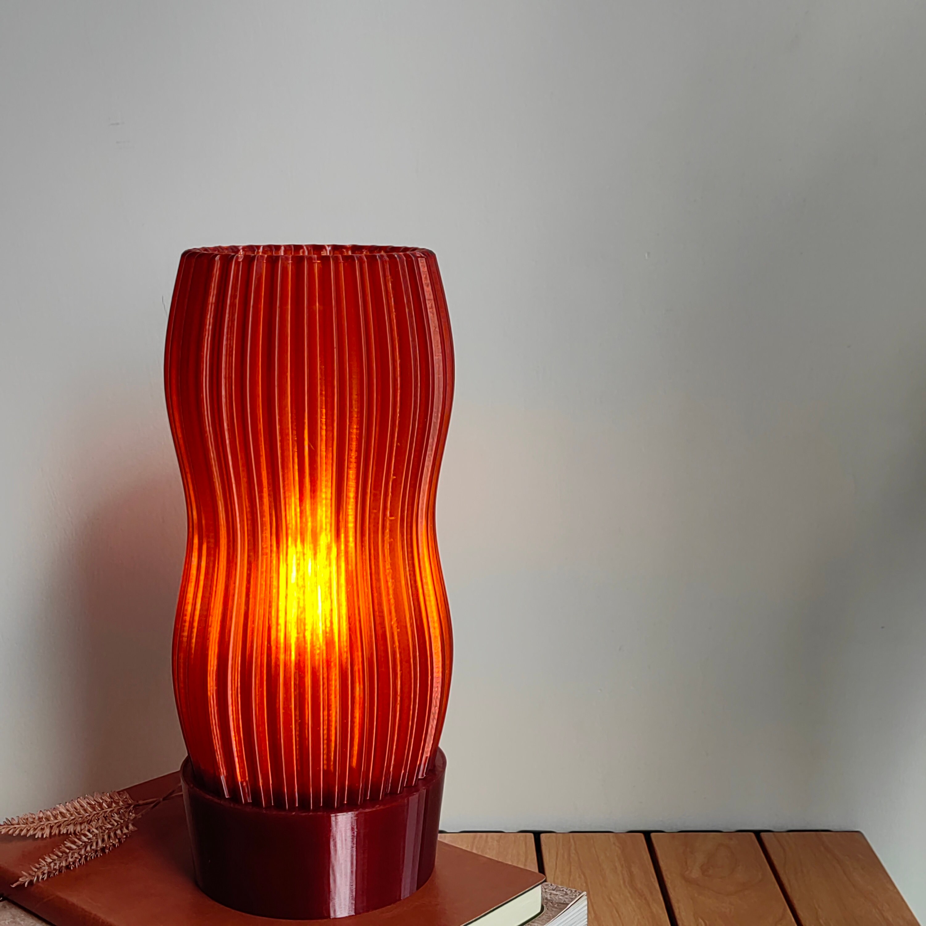 Amber Wavy Table Lamp: 3D Printed Recycled Plastic LED Lamp - Etsy