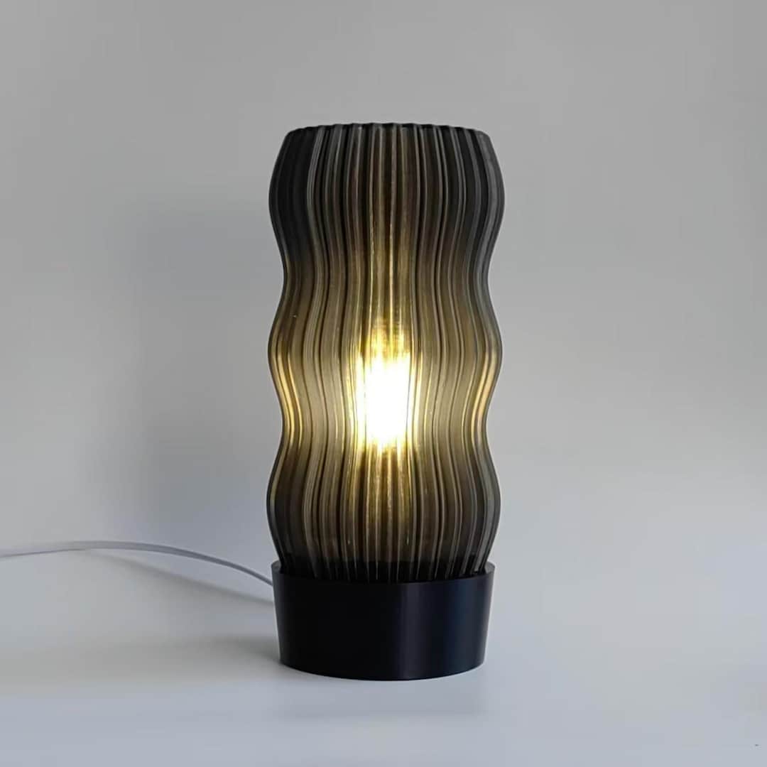 Wavy Table Lamp: 3D Printed Recycled Plastic LED Lamp - Etsy