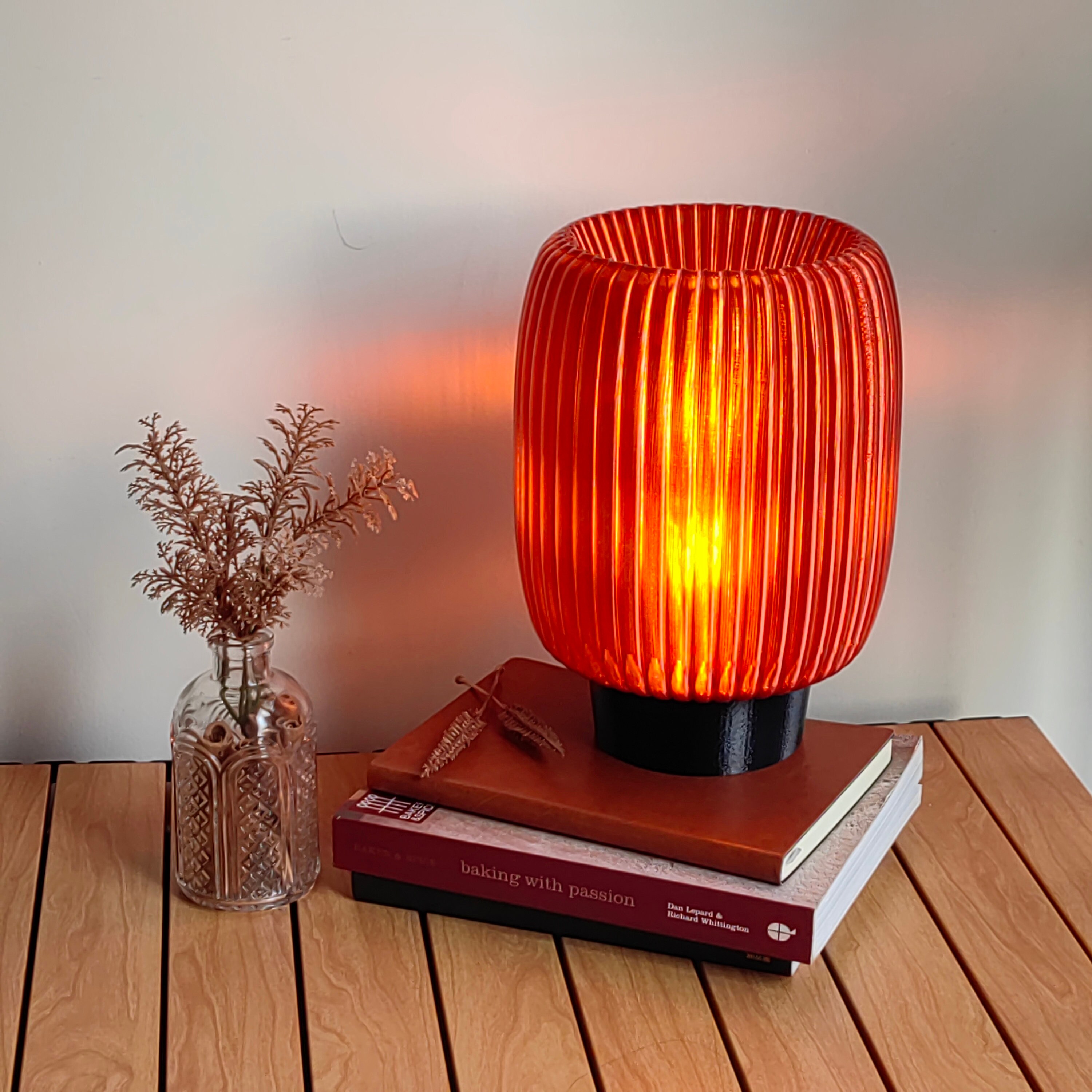 Lantern Memory Table Lamp AMBER, Retro Minimal 3D Printed Bedside Lamps ...