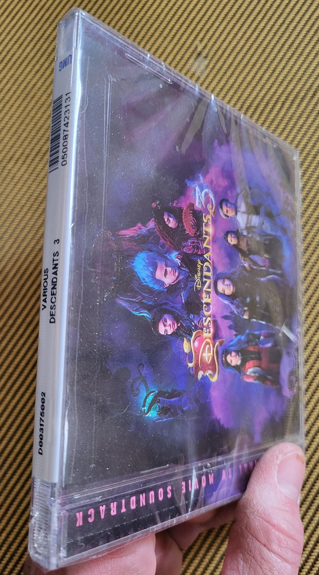 Descendants 3 CD SDTRK New/unopened - Dove Cameron - Cameron Boyce ...