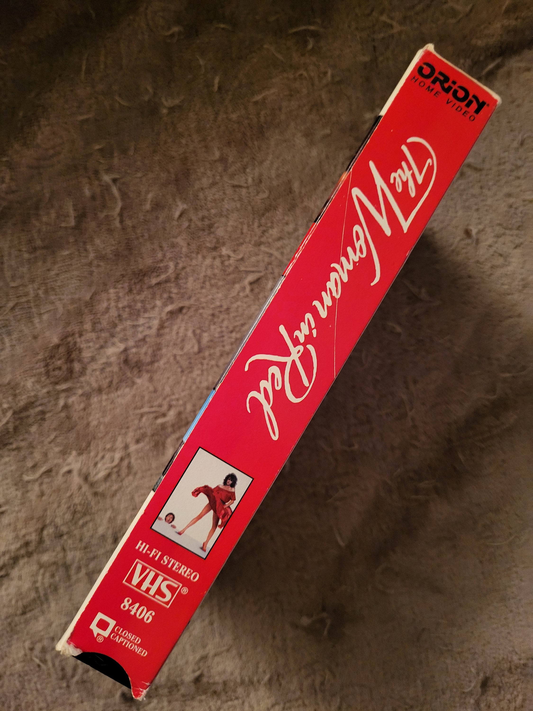 The Woman in Red VHS Kelly Le Brock Debut Movie. With Gene Wilder N ...