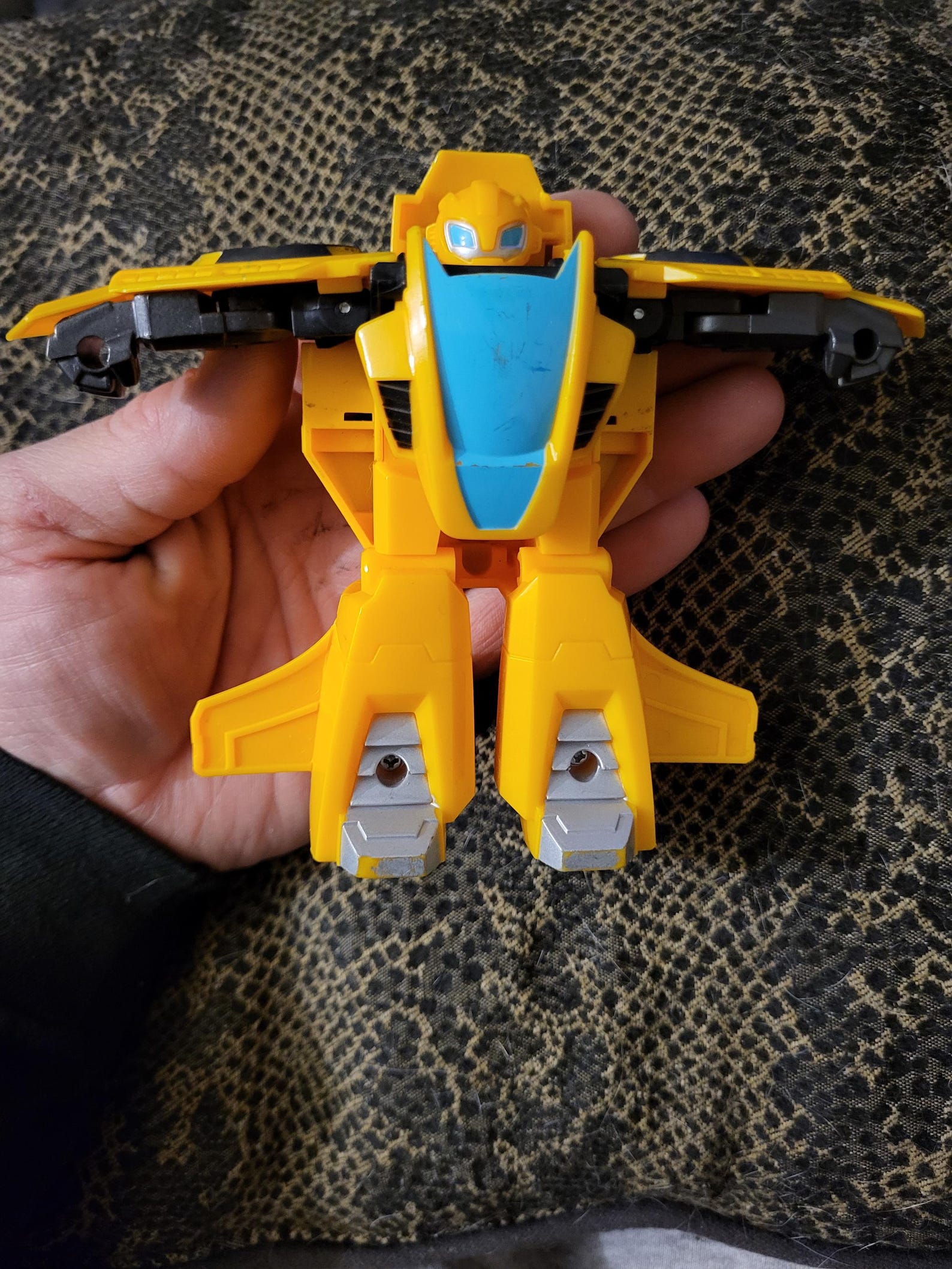 Transformers - Bumblebee - Rescue Bots Academy Converting Toy, 4.5-inch ...