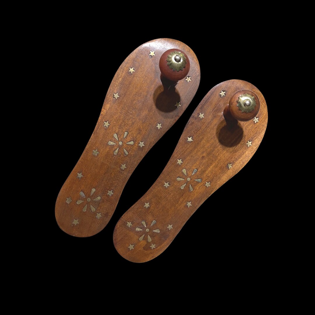 Wooden Khadama, Hand Made Khadau, Traditional Indian Wood Slipper ...
