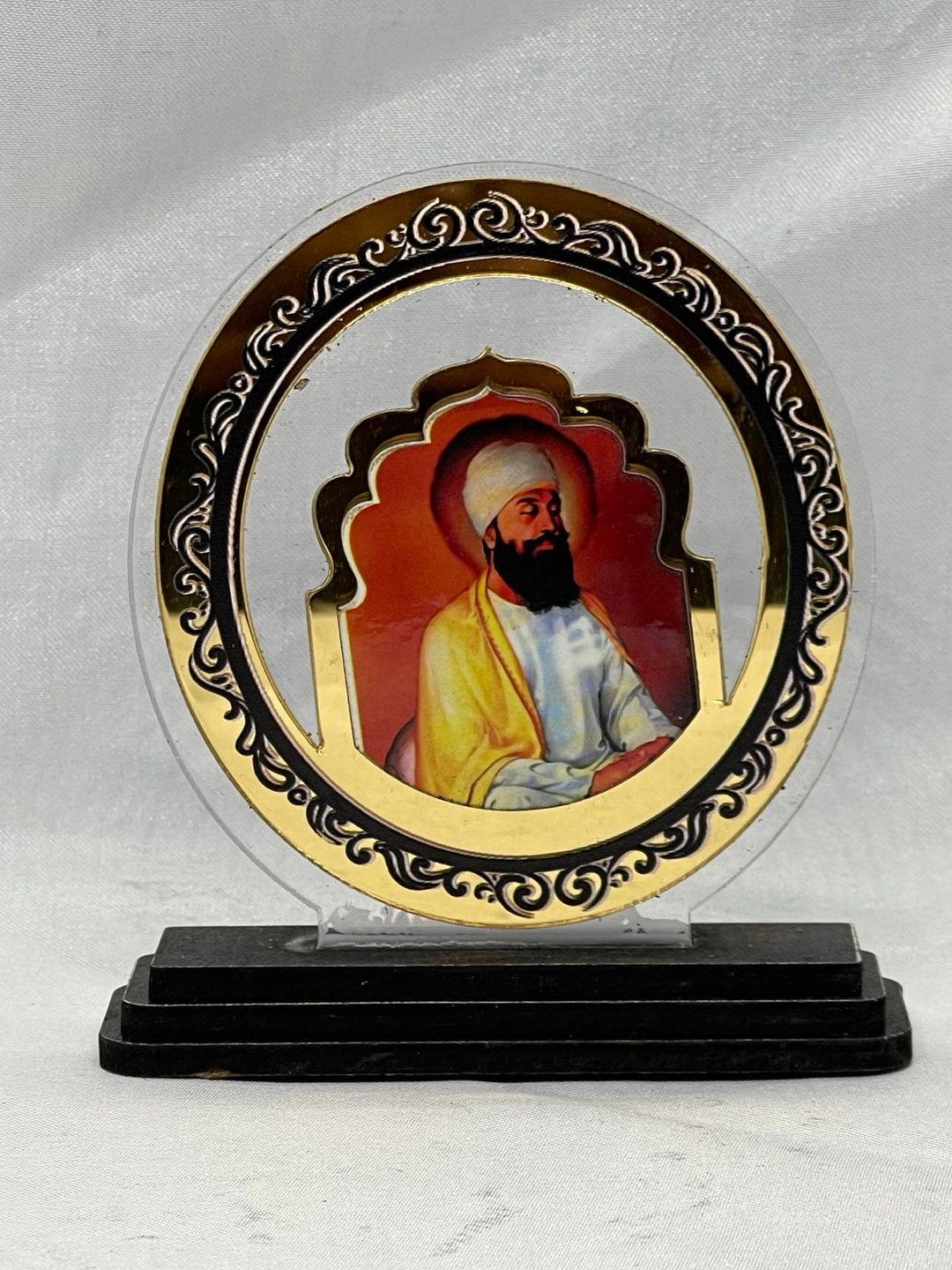 Car Dashboard Idol. 10 Sikh Gurus, Car Decor, Car Dashboard Accessories ...