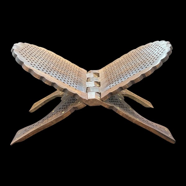 Reading Stand - Etsy