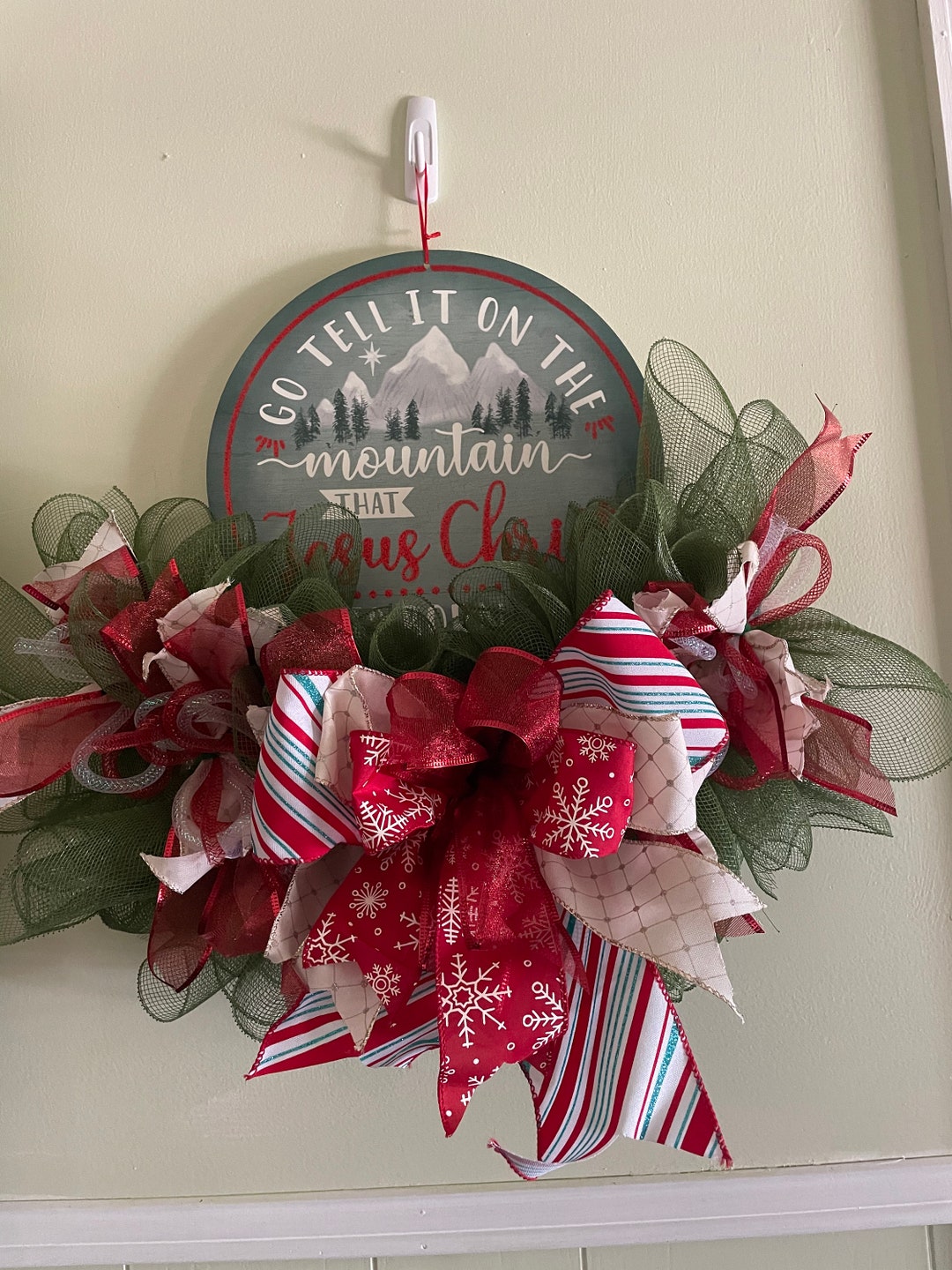 Christmas Wreath Rail - Etsy