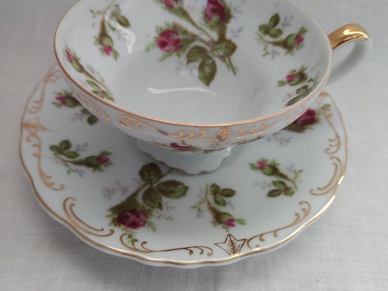 Vintage Saji Made in Japan Fancy China Teacup and Saucer Roses With ...