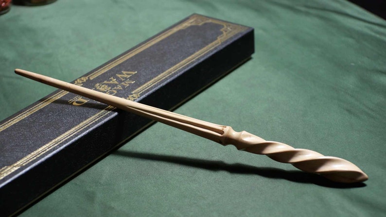 Handmade Magic Wand, Personalised Wooden Wizard Wands,twisted Magic ...