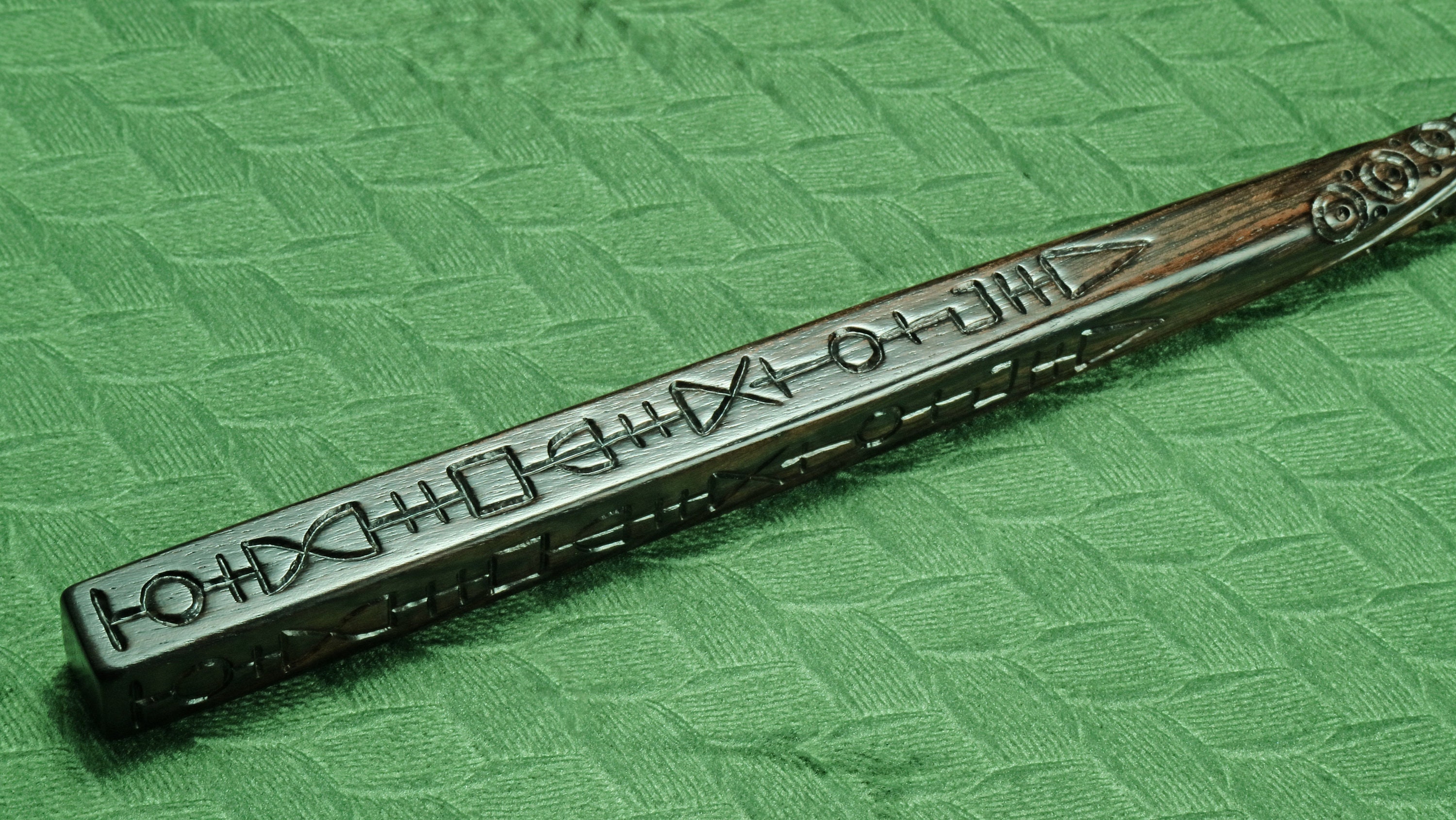 Hand Crafted Magic Wooden Wands, Custom Magic Wand, Wizard Wand, Geek ...