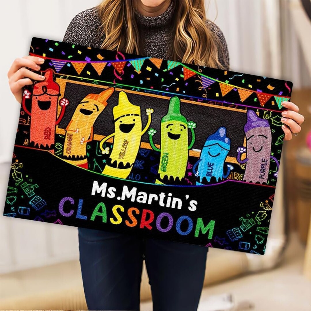 Classroom Welcome Mat, Crayons Black Classroom Carpet, Go to School Mat ...