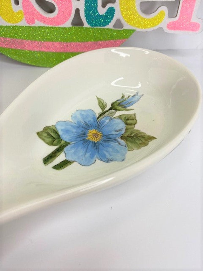 Easter Bunny Spoon Rest Blue Flowers Kitchen Decor - Etsy