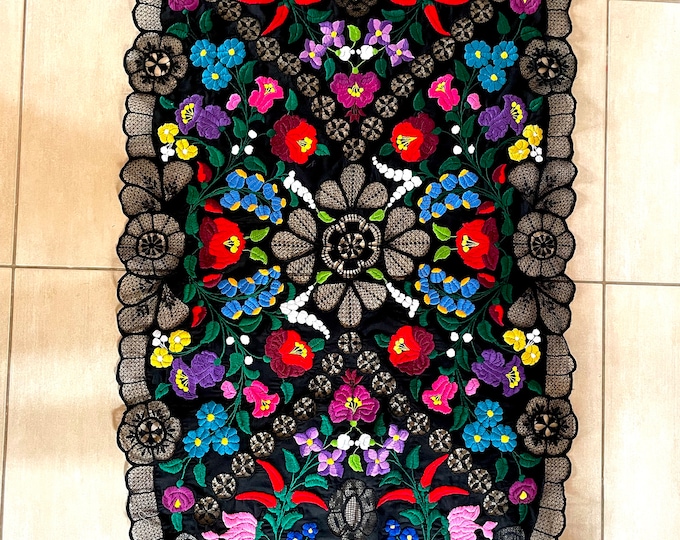 Red and Black Hand Embroidered Traditional HUNGARIAN Table Runner ...