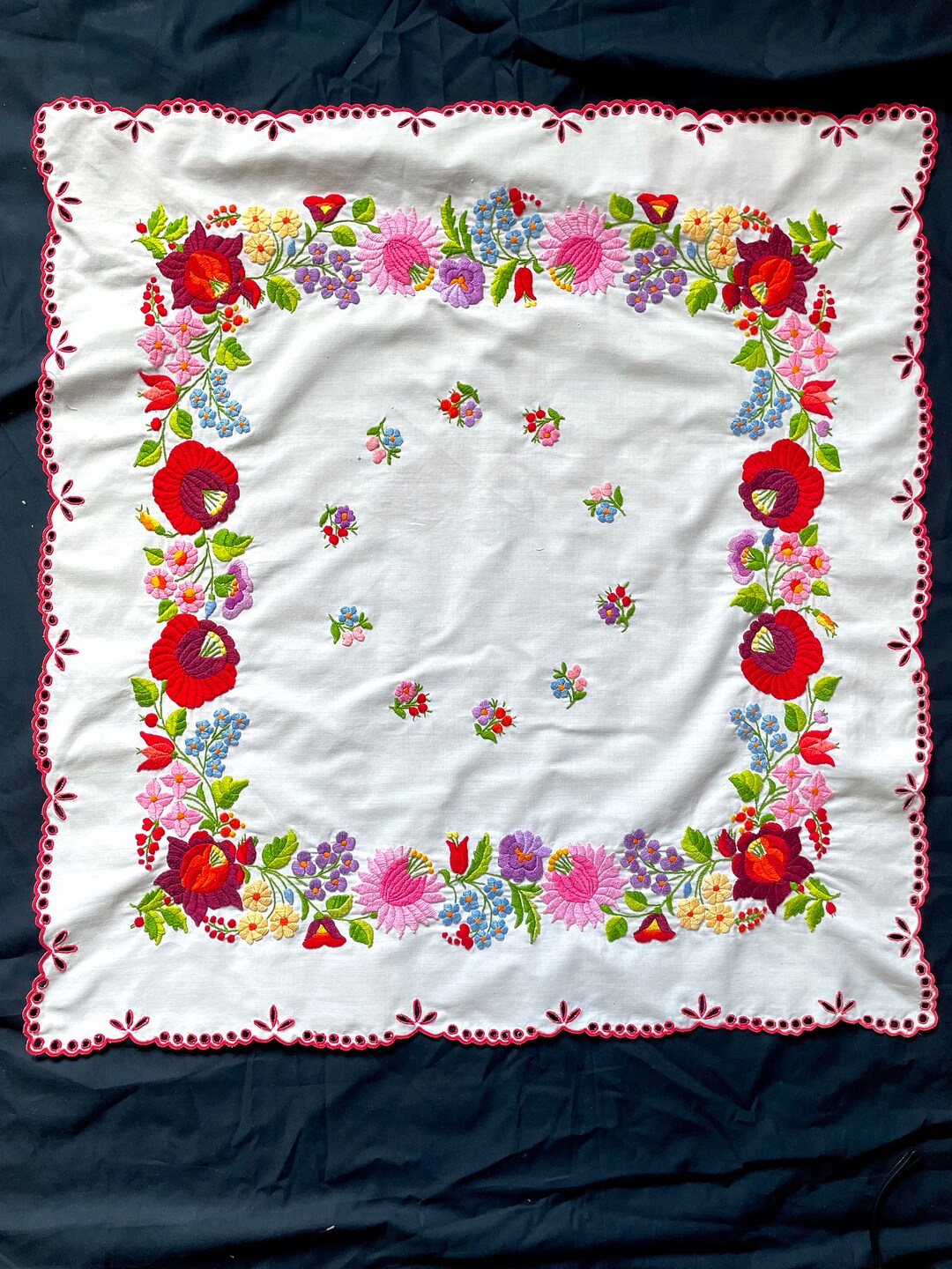 Hand Embroidered VINTAGE Tablecloth Hungarian Table Top With Floral ...