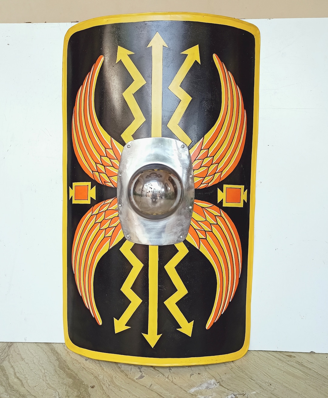 Roman Scutum Shield Legionary Römisches Schild Escudo Romano Antiguo ...