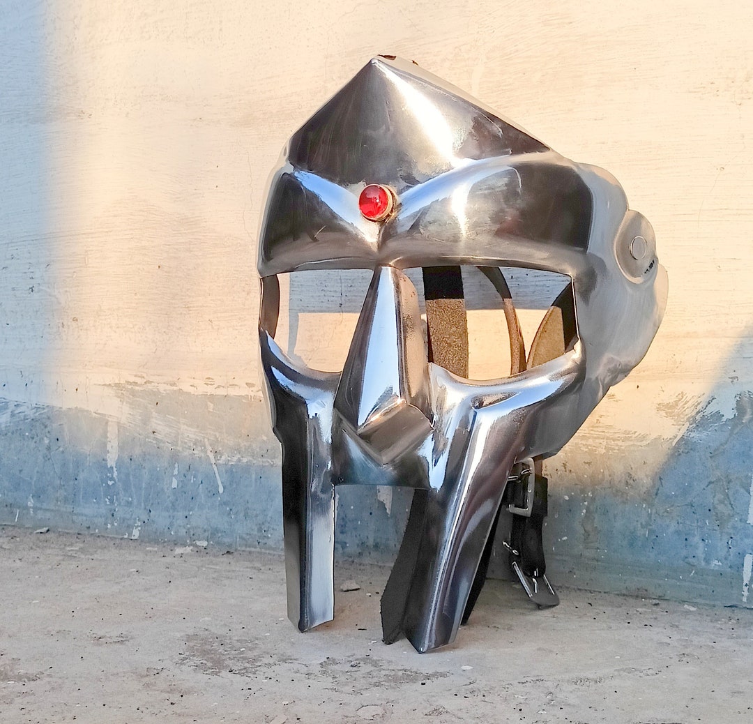 MF Doom Mask Rapper Mad Villain Steel Mask Gladiator Daniel Dumile ...