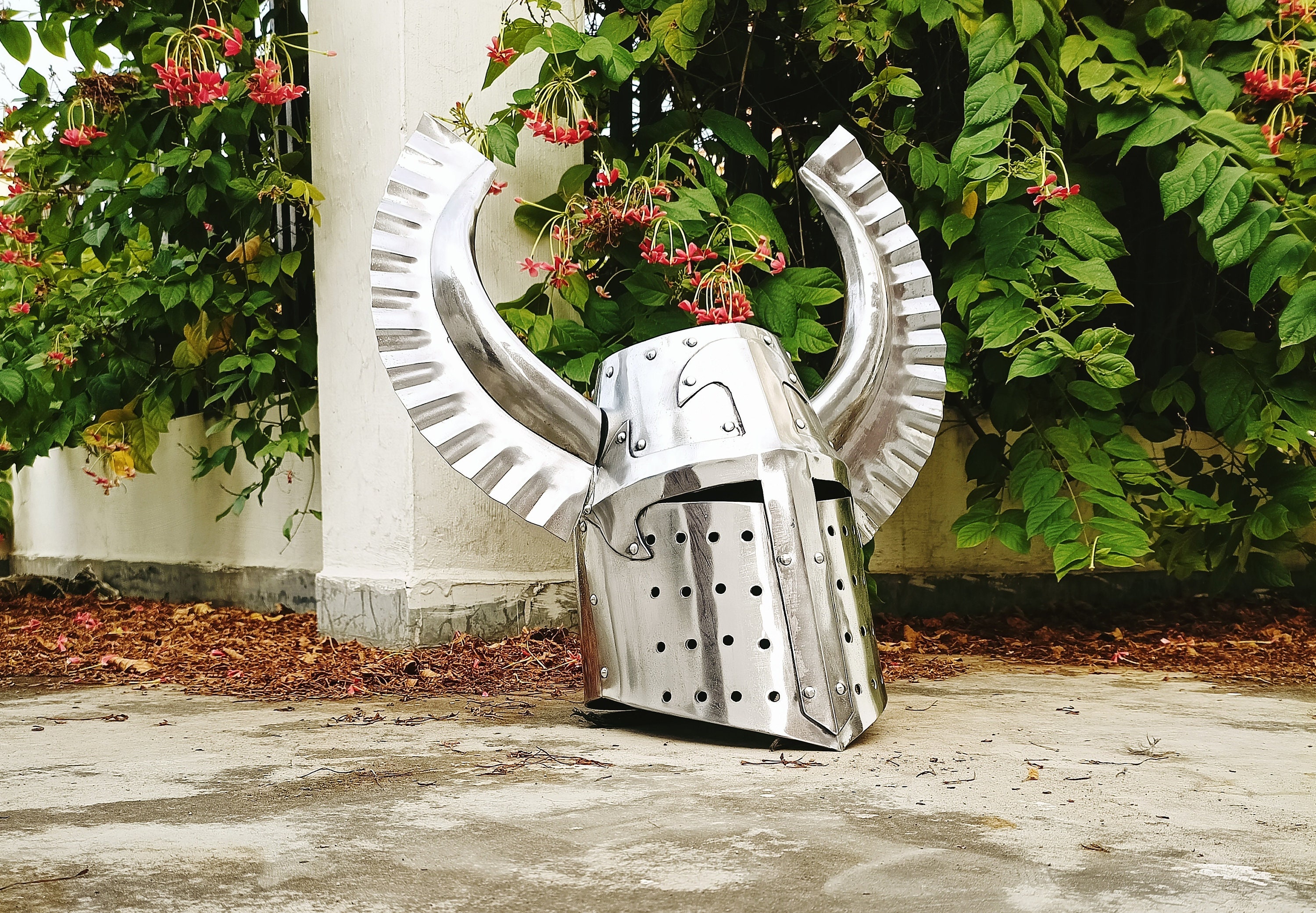 Teutonic Knight Winged Helmet Great Helm Heaume Pot Helm - Etsy Canada