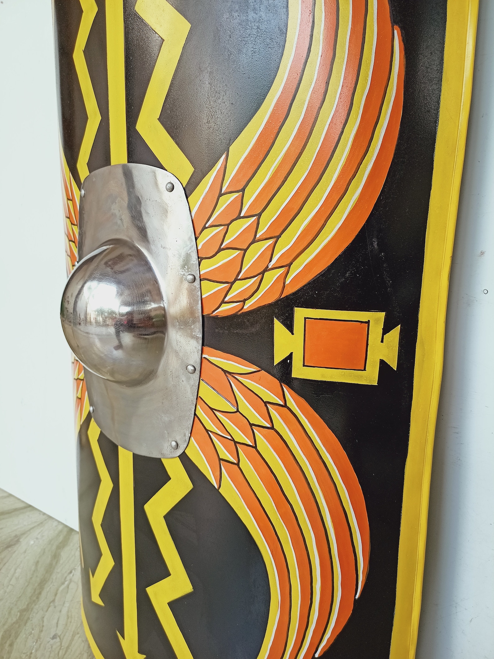 Roman Scutum Shield Legionary Römisches Schild Escudo Romano Antiguo ...