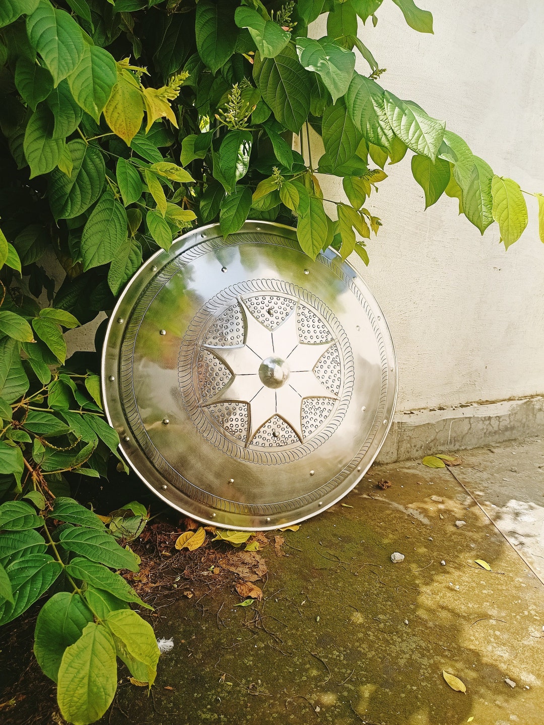 Handcrafted Medieval Buckler Shield – Roman Warrior & Greek Soldier ...