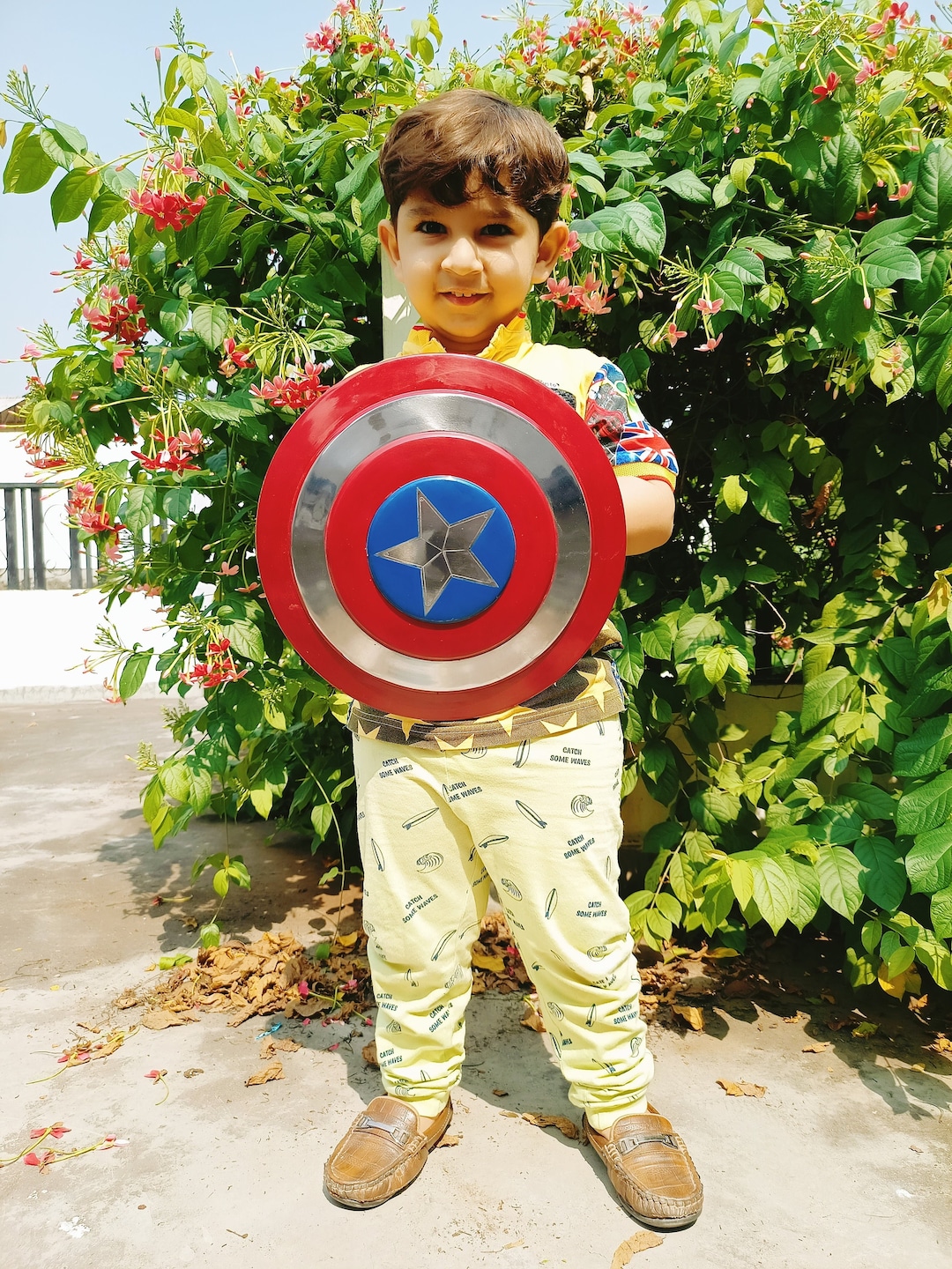 Captain America Shield Kids Toddlers Mini Metal Shield Replica ...