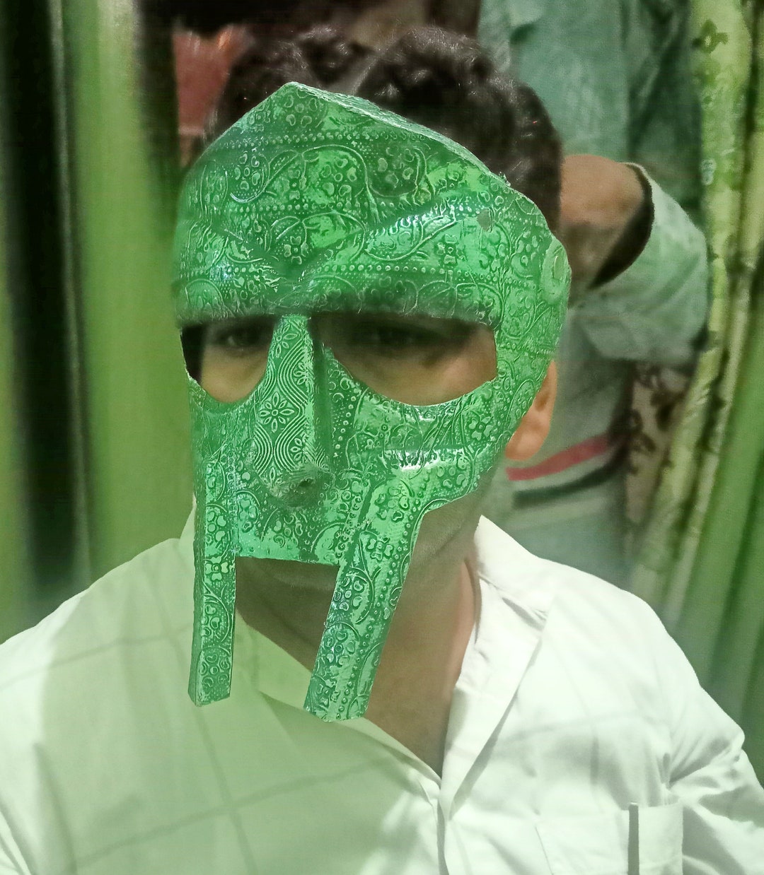 Máscara MF DOOM Villano loco Armadura facial de acero dulce Máscara ...