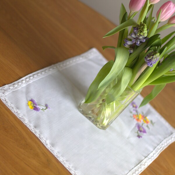 Doily Table Cloth - Etsy UK
