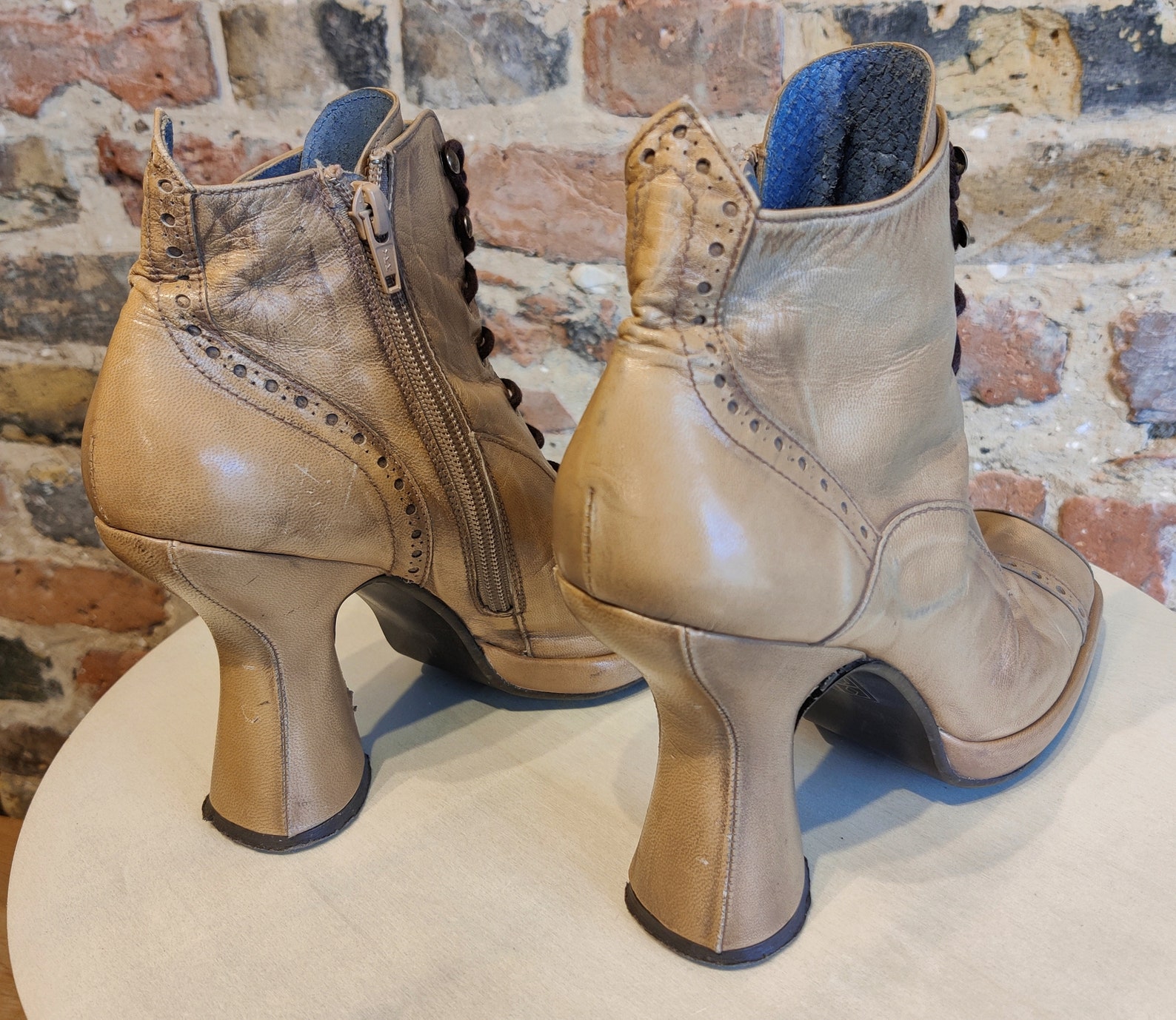 Vintage Shelly's Tan Beige Brown Victorian Style Witchy Ankle Boots - Etsy