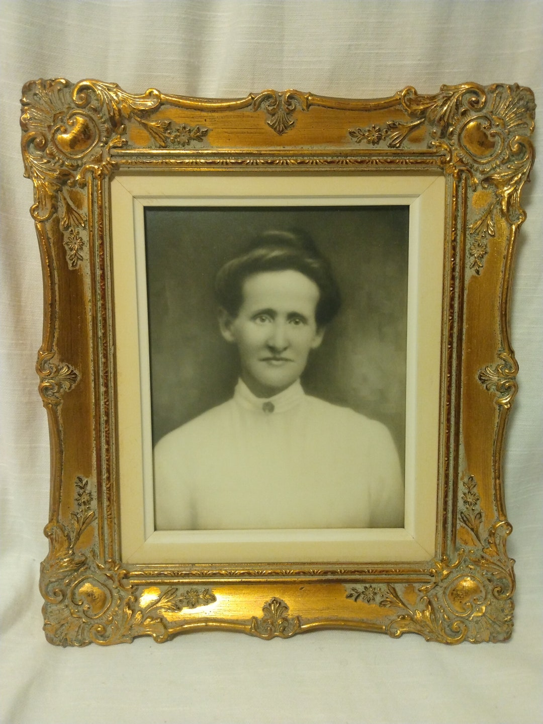 Antique Guilded Carved Wood Frame With Pic - Etsy