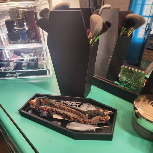 Coffin Make up Holder - Etsy
