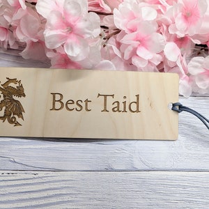 Best Taid - Welsh Dragon Engraved Wooden Bookmark, Unique Gift for Book ...
