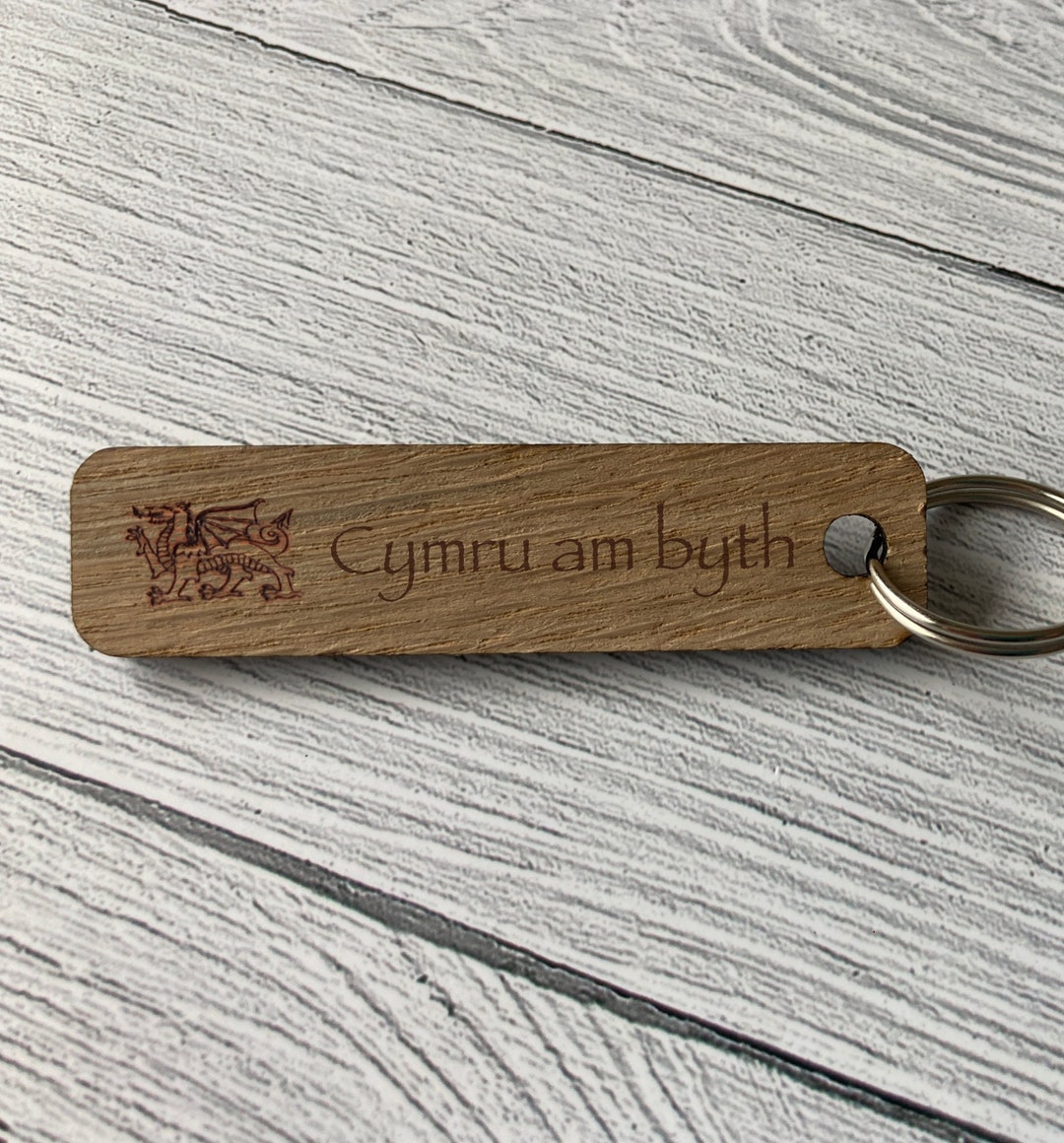 Welsh Keyrings | Welsh Gift | Celtic Keyfobs | Oak Wood - Etsy UK